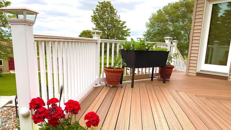 Vinyl Deck Railing Installation for Stairs: A Guide to a Safe and ...
